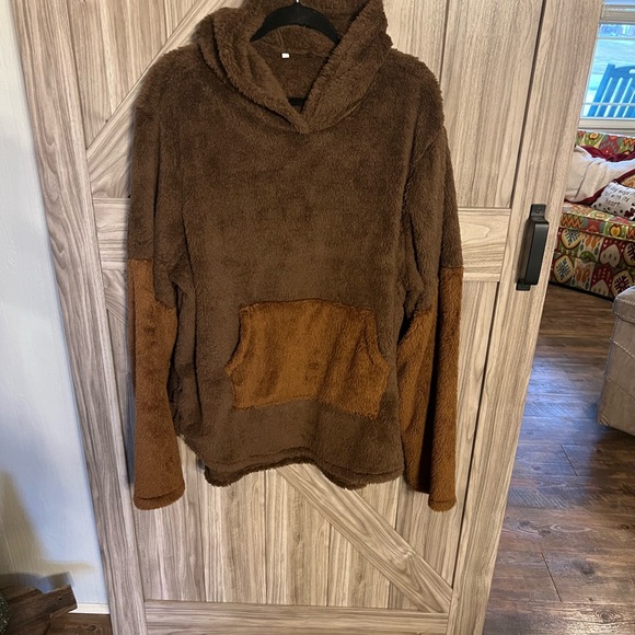 Tops | Brand New Ordered From Temu And Its A Little Big On Me Fuzzy ...